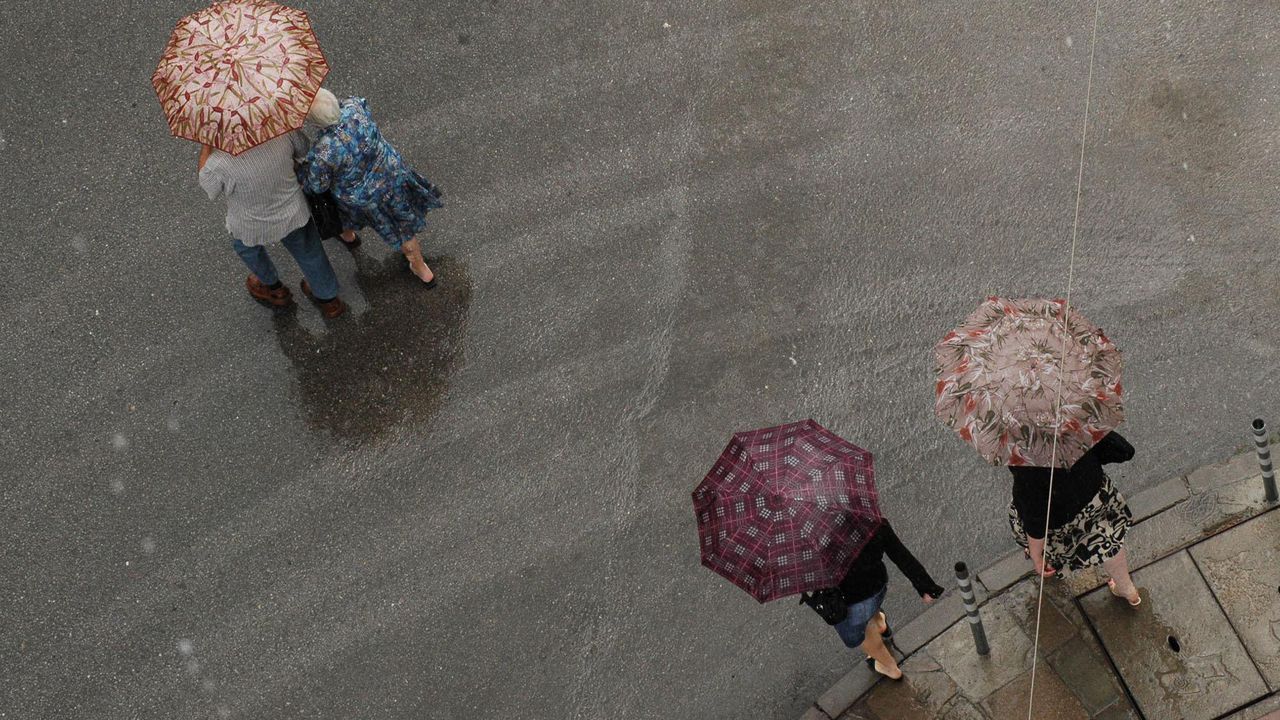 Червен код за Кърджали заради поройни дъждове Новини бг