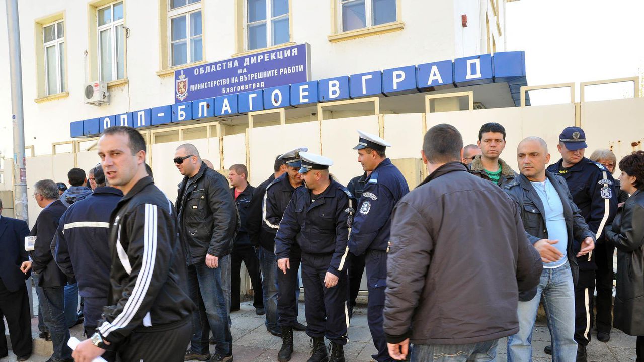 Полицаите от делото "Чората" - невинни | Новини.бг