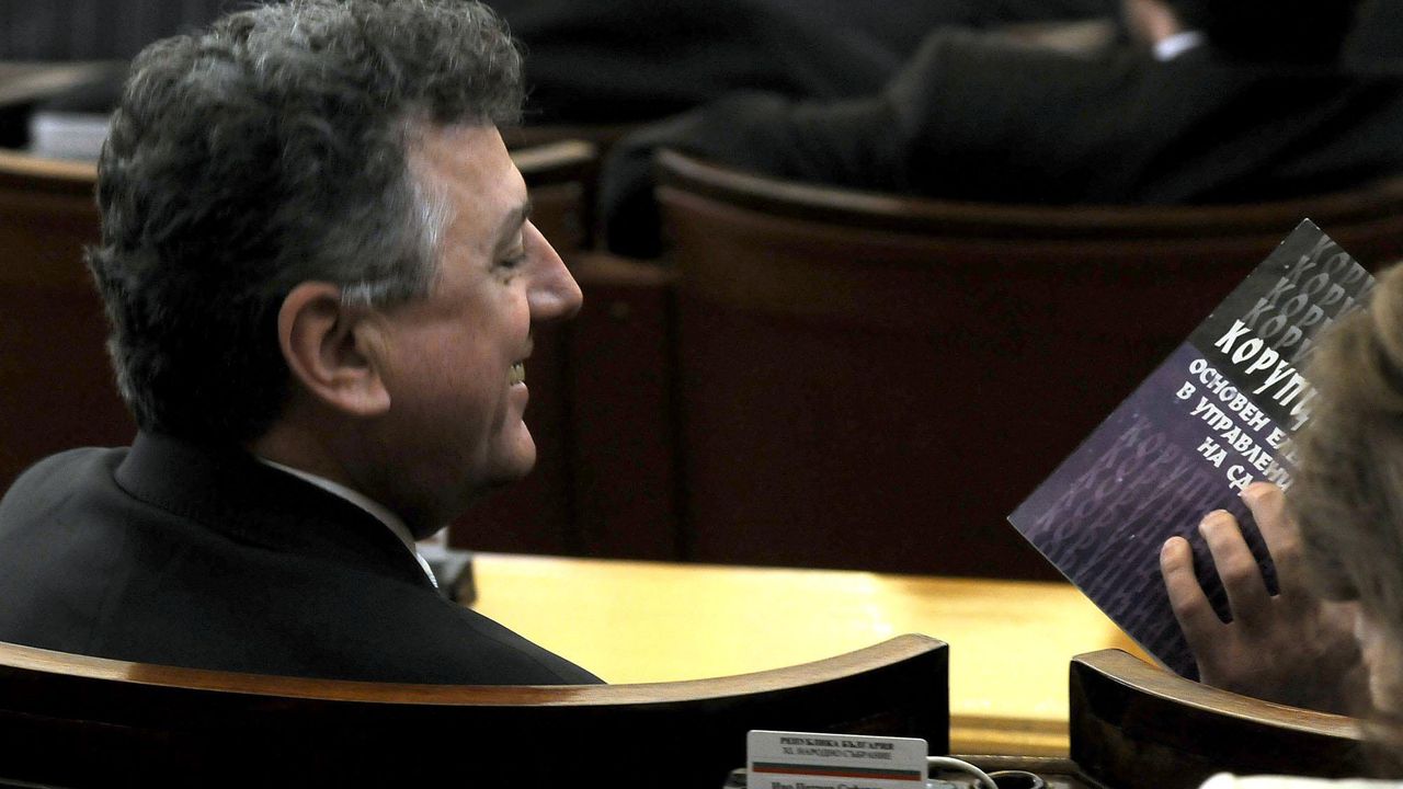 МС ще гласува спирането на процедурите по ACTA | Новини.бг