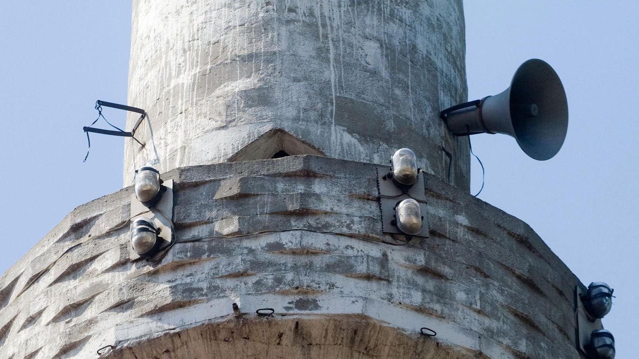 Главният секретар на мюфтийството Изостанала нация сме Новини бг