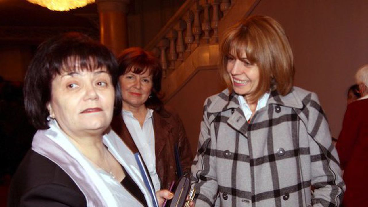 Янка Такева Българският учител е подложен на ежедневен стрес Новини бг