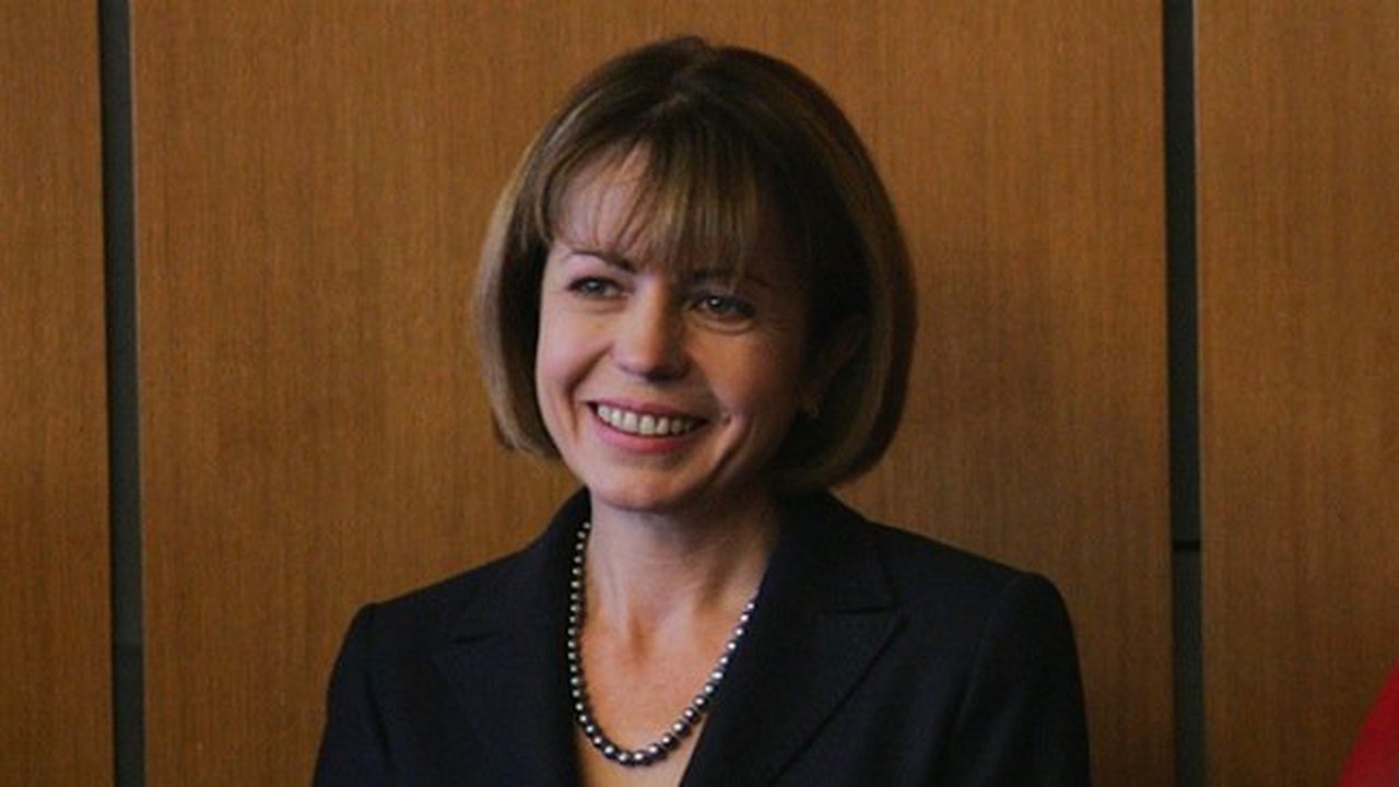 Фандъкова ще присъства на финалния кръг по минифутбол Новини бг