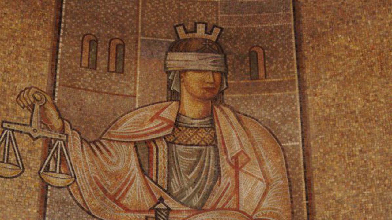 Съдът в Исперих глоби баща и дъщеря заради разврат Новини бг