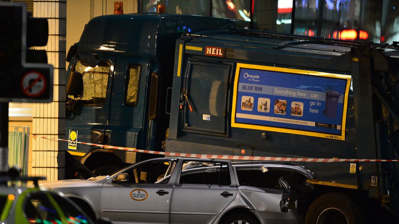 3 ма от загиналите в Глазгоу са от едно семейство Новини бг