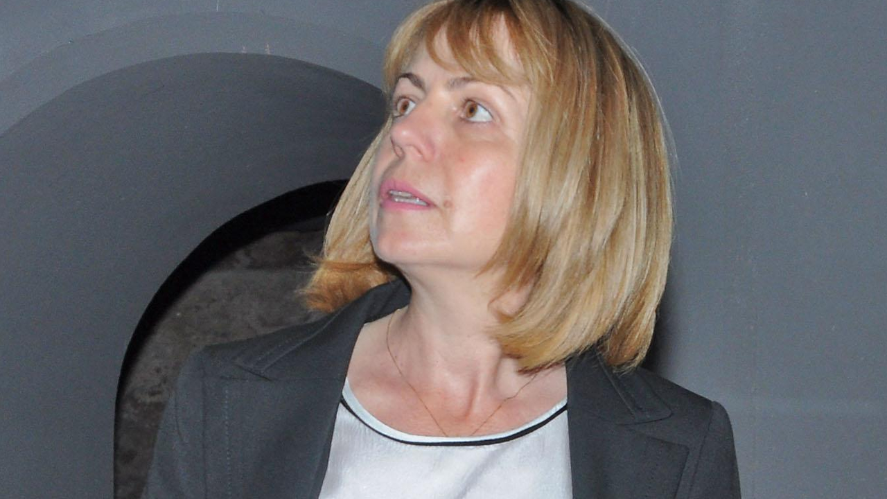 Фандъкова Недопустимо е партиен лидер да призовава за граждански арести Новини бг