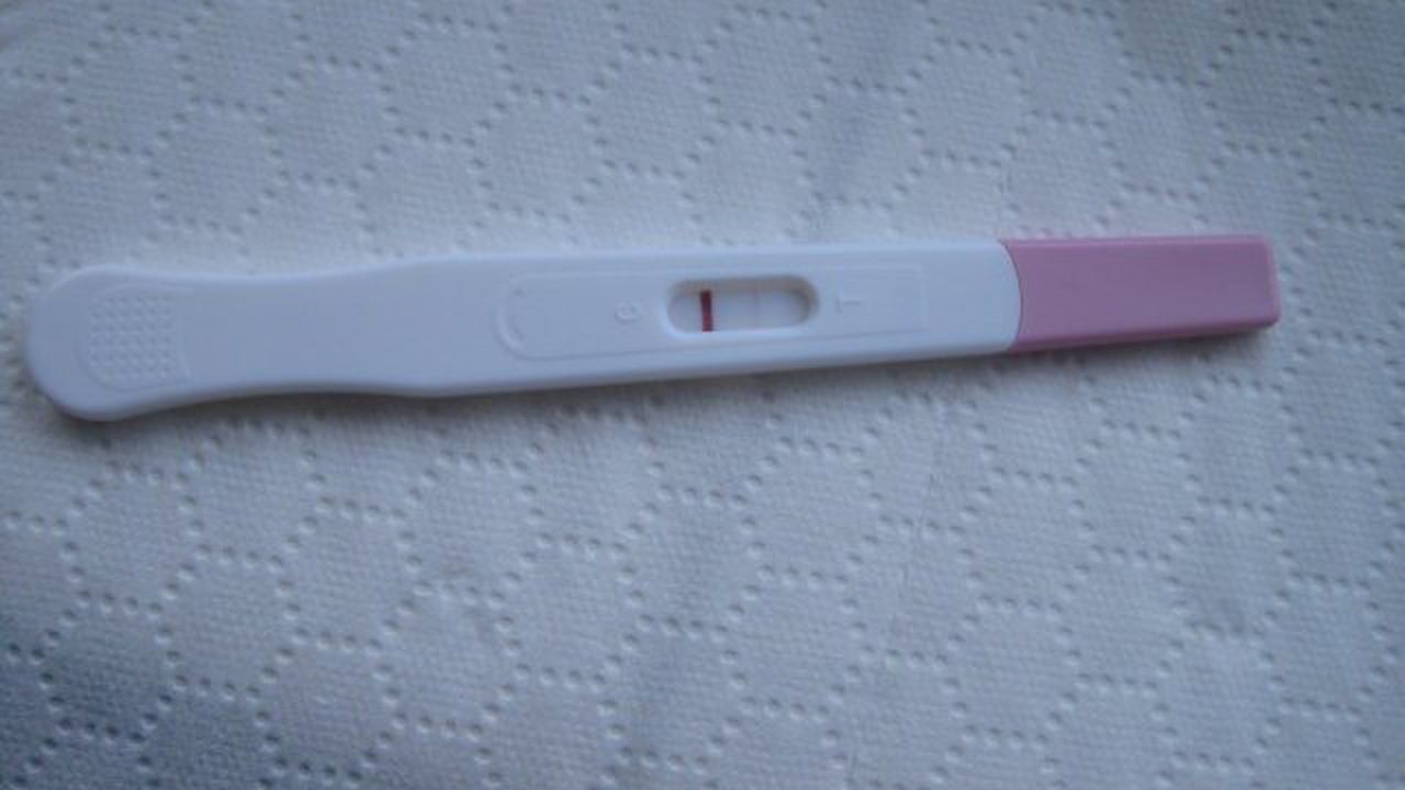 Търговия с положителни тестове за бременност се вихри в нета Новини бг