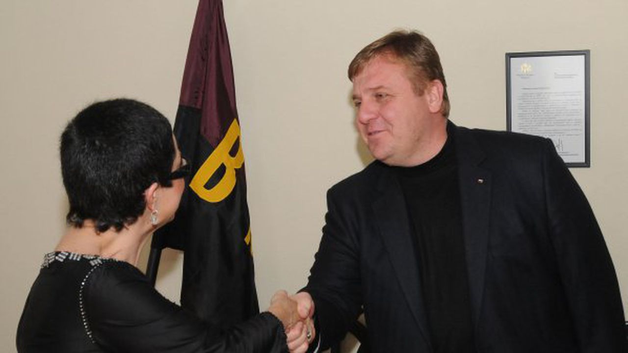 Красимир Каракачанов към опонент Ще се съблечеш ли в ефир Новини бг