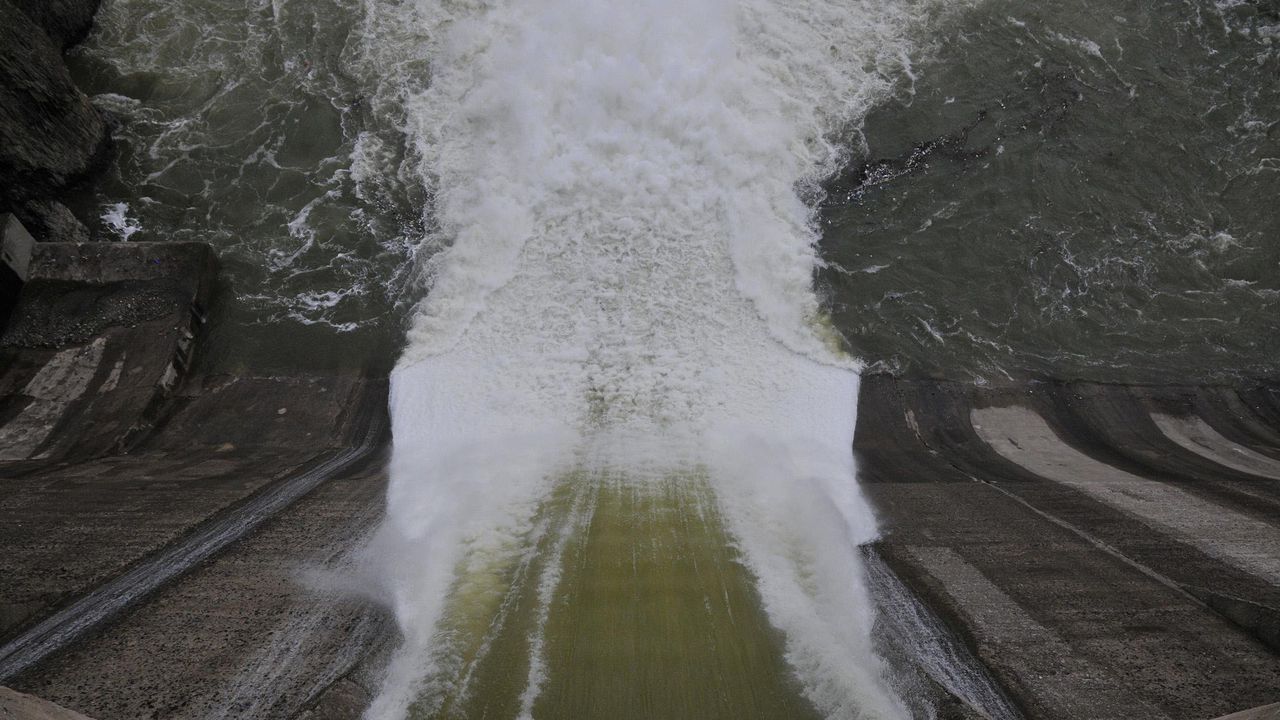 Жегите извадиха на сухо останките от древния град Севтополис край Казанлък Новини бг