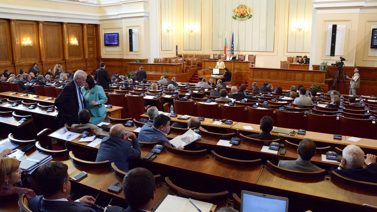 Парламентът прие промени в Закона за земеделските земи Новини бг