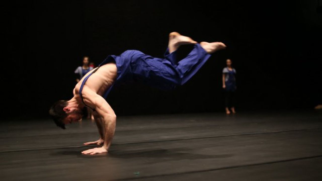 „Метроном” на Derida Dance Center преобразява сцената на театър „Азарян” | Новини.бг