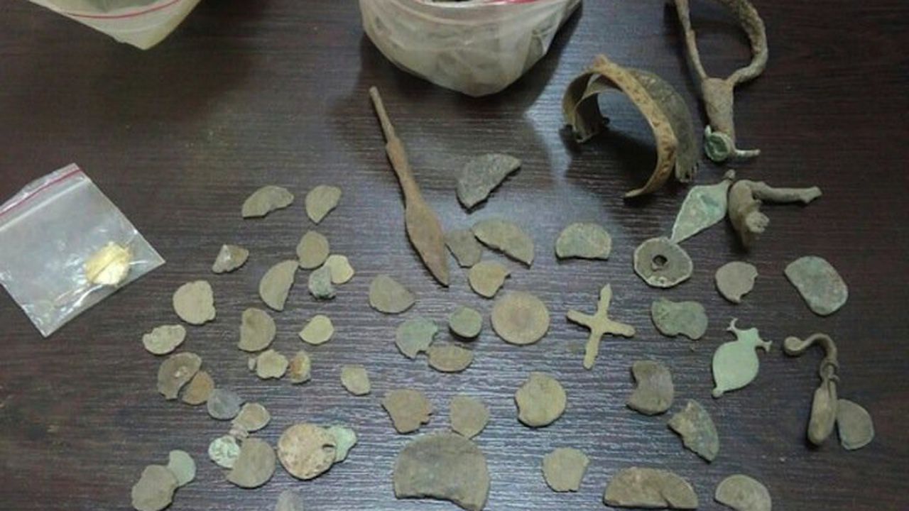 Иззеха старинни предмети от иманяр Новини бг