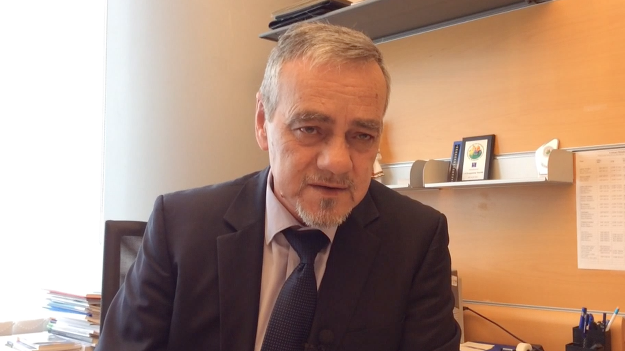 ЕП поиска да се спрат отрицателните практики на пазара със земеделска земя видео Новини бг