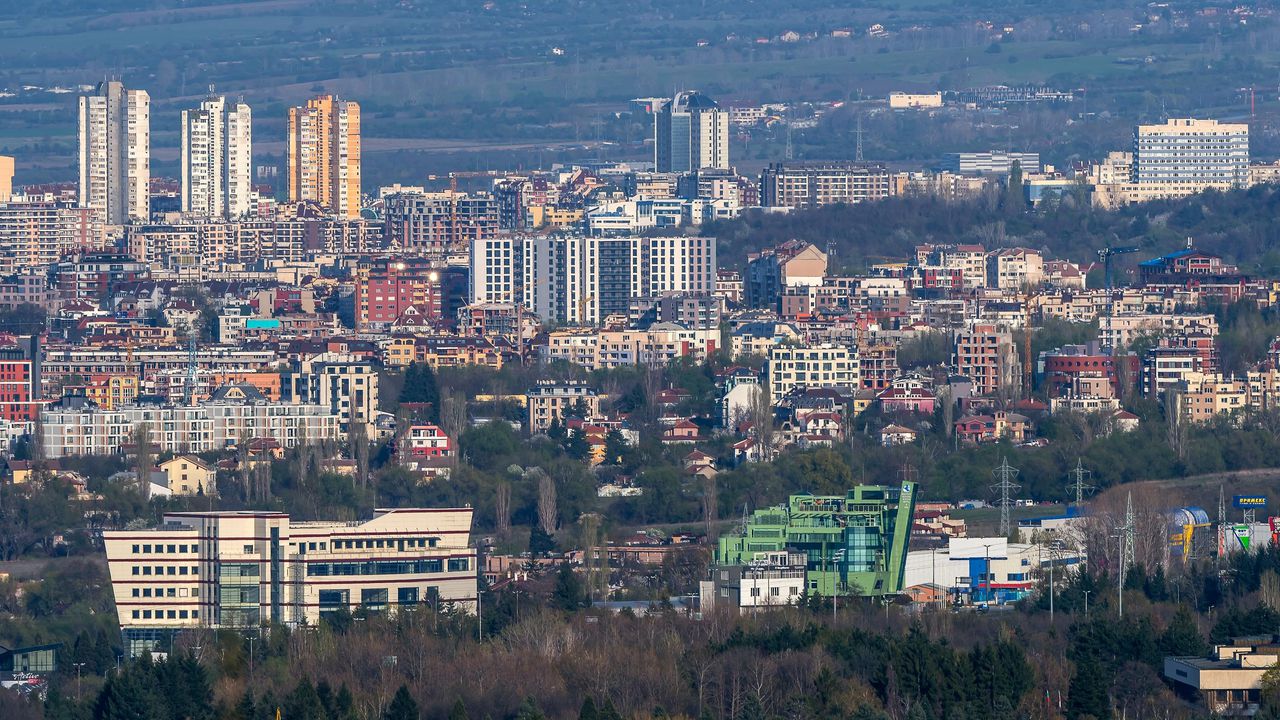От столичния район Младост отрекоха техен служител да е разследван за корупция Новини бг