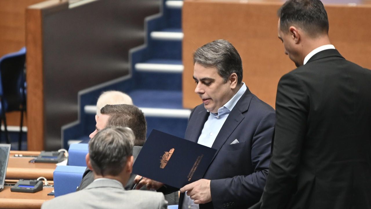 Депутатите приеха процедурните правила за номинация и избор на заместник омбудсман Новини бг