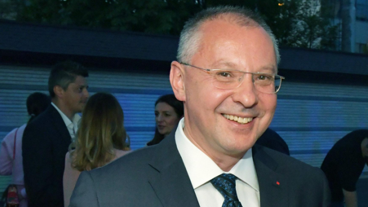 Приеха доклад на Станишев за безвизов режим след Брекзит Новини бг