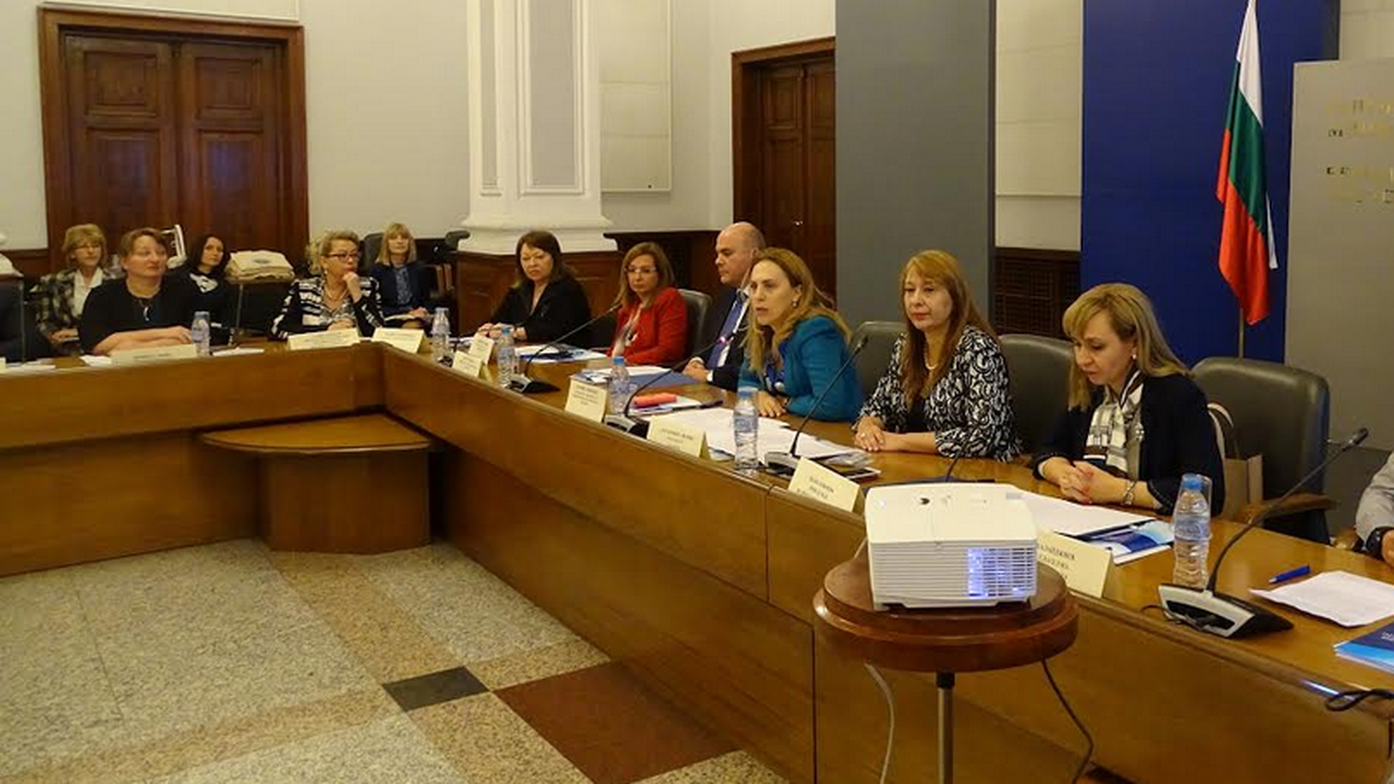 Марияна Николова участва в отбелязването на 30 ата годишнина от приемането на Конвенцията на ООН