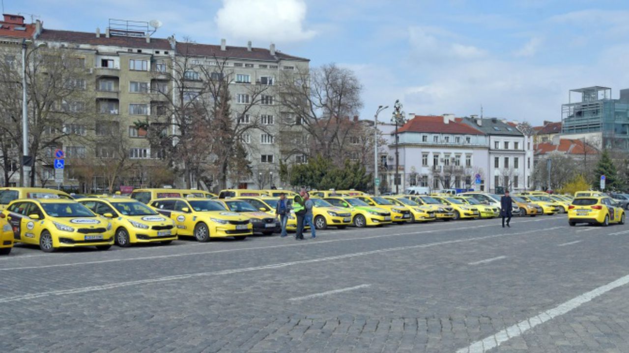 Драстичен ръст в цената на таксиметровите услуги Новини бг