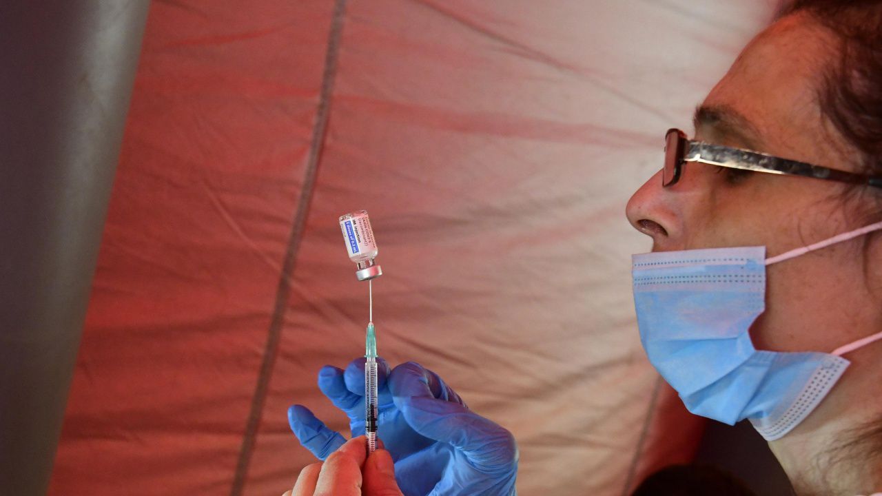 1276 души се ваксинираха в мобилните пунктове в София този уикенд ...