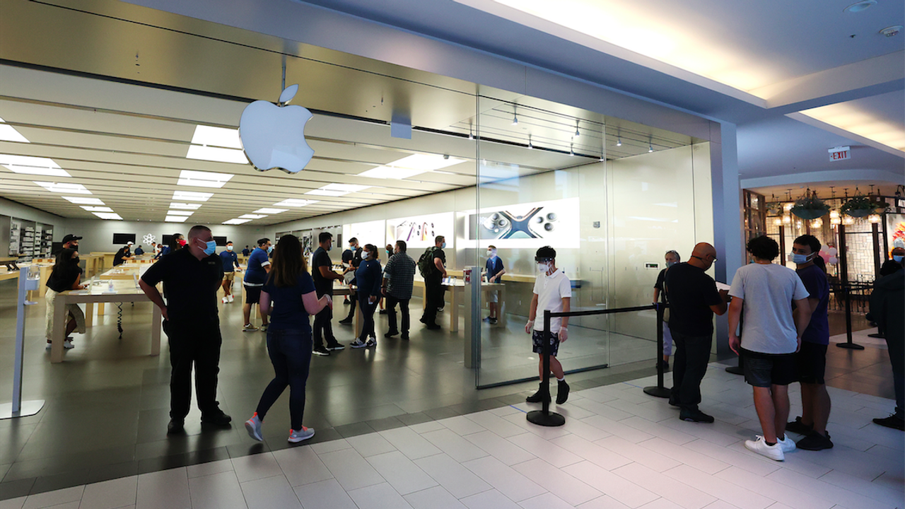 Apple демонстрира желязно здраве въпреки пандемията | Новини.бг
