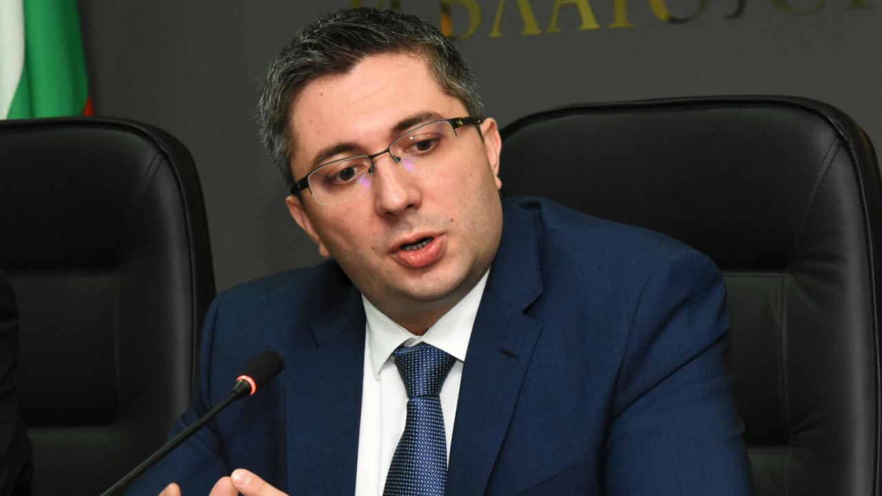 Нанков от ГЕРБ Хората имат нужда от подкрепа не от зрелища Новини бг