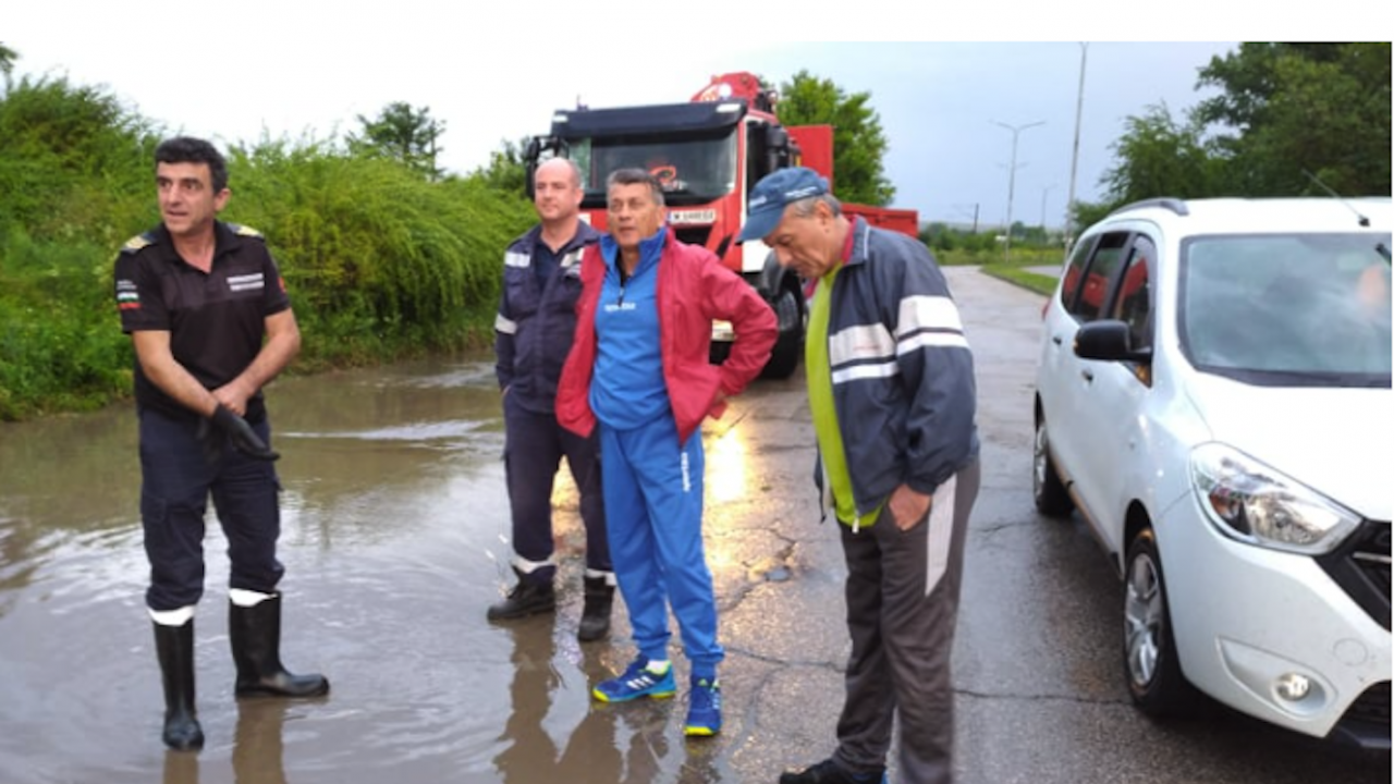 Безсънни нощи за жителите на Лом след бурята Новини бг
