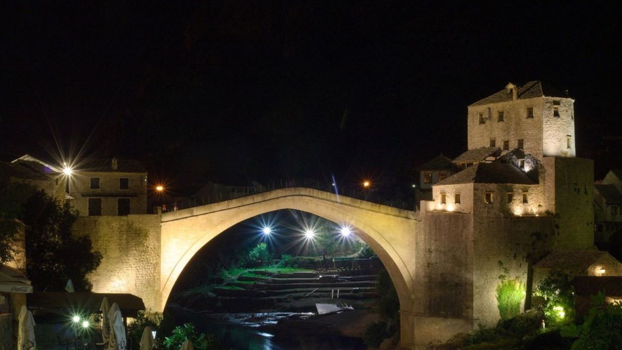 Проф. Вл. Чуков за novini.bg: Босна е единствената държава на Балканите, в която ожесточените ...