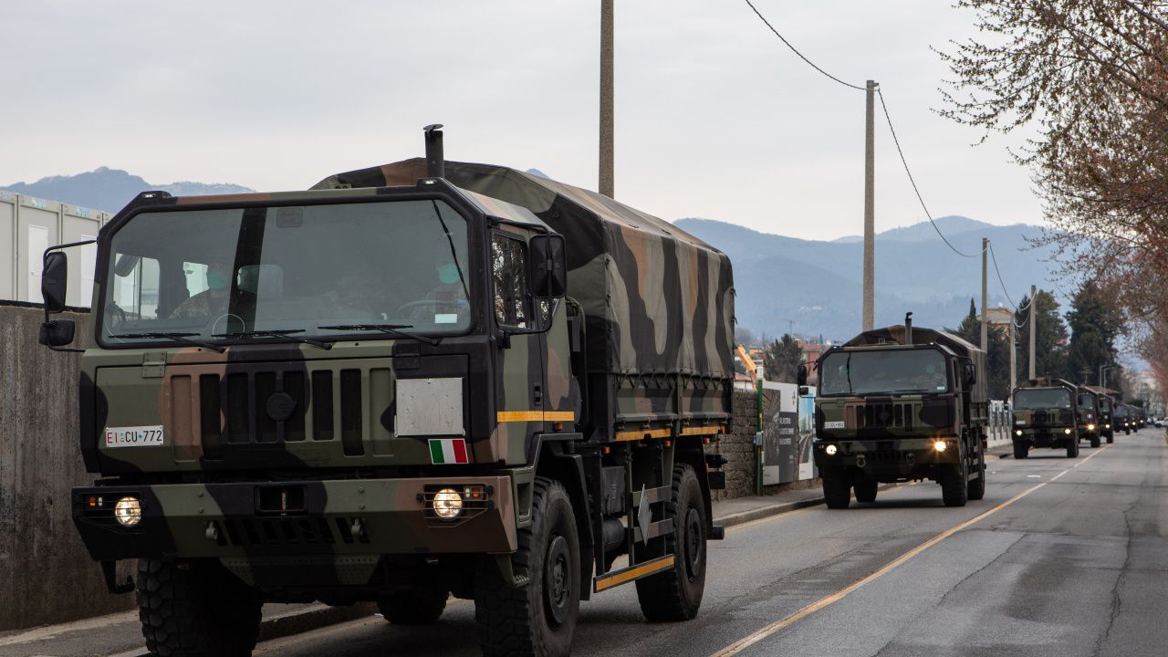 Колони с военна техника от Италия ще се движат по пътищата у нас през следващите дни Новини бг