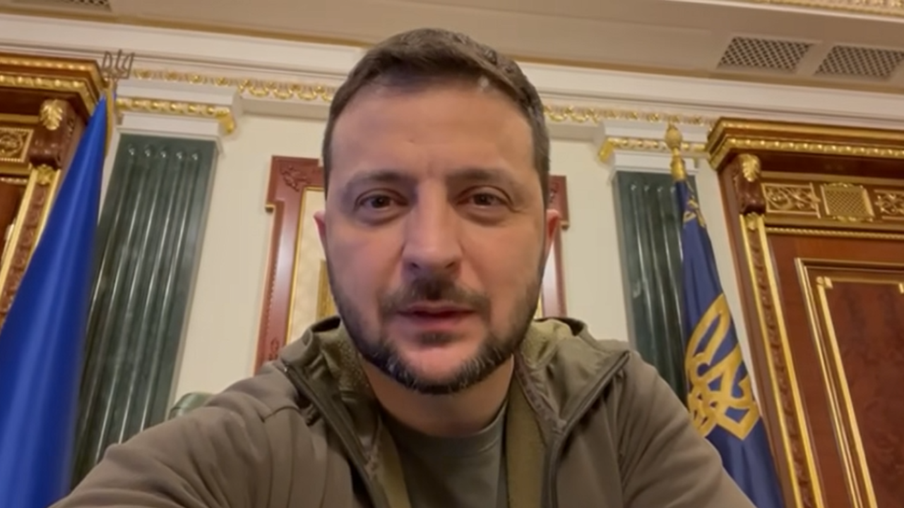 Зеленски се завърна в Киев на фона на продължаващите руски атаки из цяла Украйна Новини бг