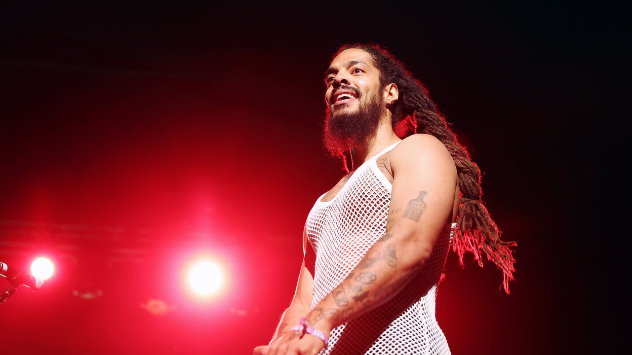 Скандал на музикалния фестивал в Гластънбъри: антиизраелски скандирания ...