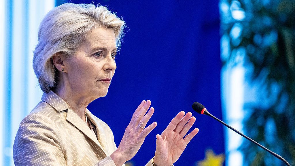 Фон дер Лайен Русия E разклатена санкциите действат Новини бг