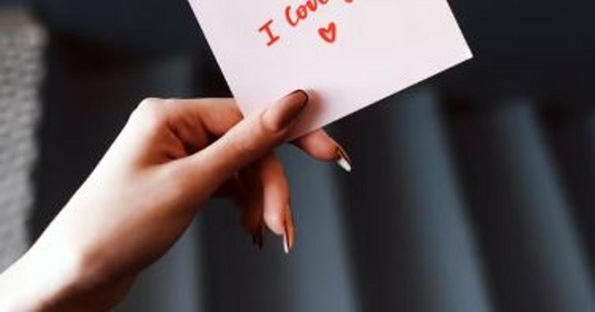 Romantic messages for her: 10 sweet and sincere quotes | Pulse Ghana