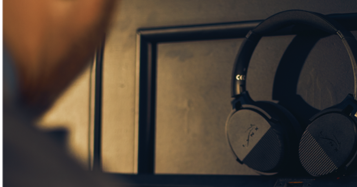 Lynx electronics debuts first gadget, Lynx reverb headphone, now ...