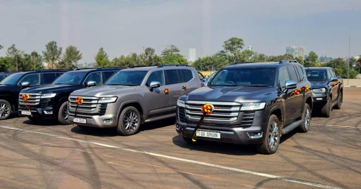 Government gifts new cars to traditional leaders | Pulse Uganda