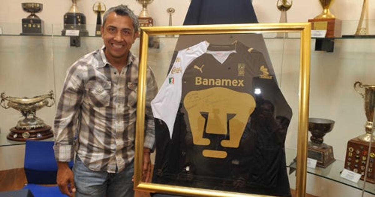 Le rinde Pumas nuevo homenaje a Sergio Bernal | RÉCORD