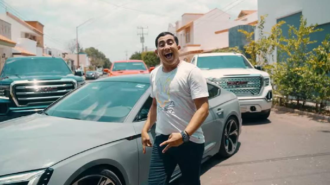 Matan a cantante de corridos tumbados en Nuevo León | RÉCORD