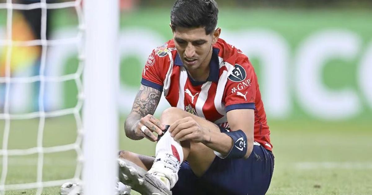 Víctor 'Pocho' Guzmán ha sido operado y será baja de ocho a nueve ...
