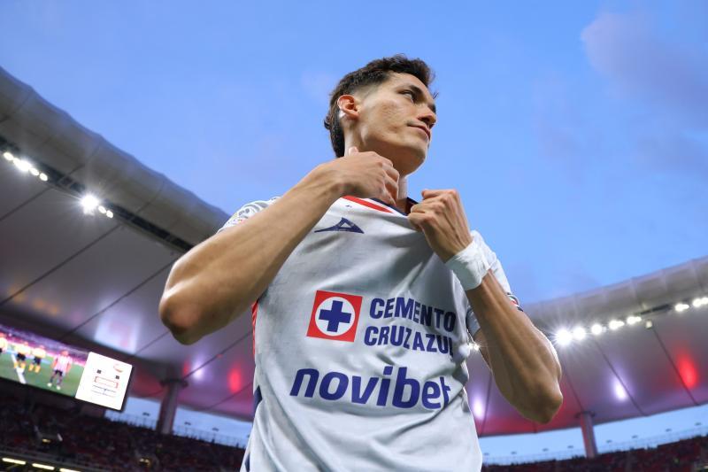 ¿Llega al Mundial 2026? Chiquete revela cuándo vuelve a las canchas con ...