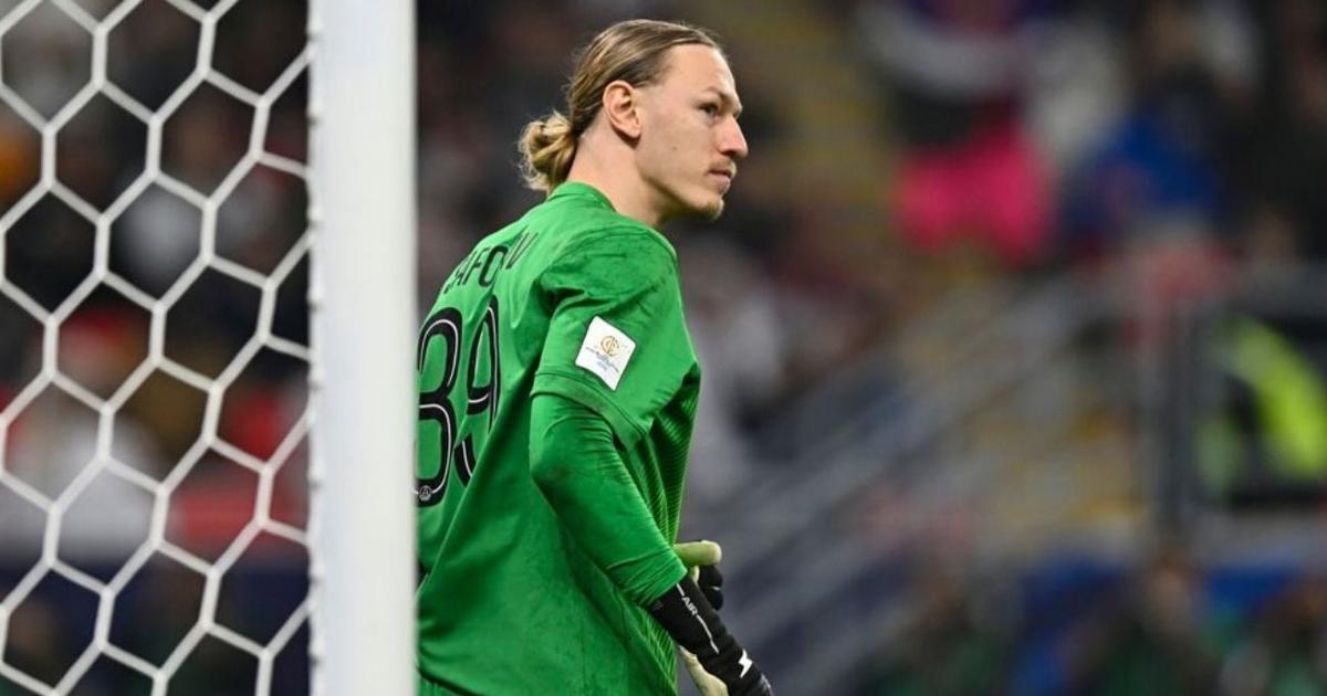 Safonov, arquero del PSG que paró cuatro penales frente al Flamengo, se ...