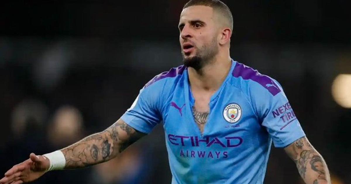 Kyle Walker del Manchester City es 'exhibido' por mostrar sus genitales ...