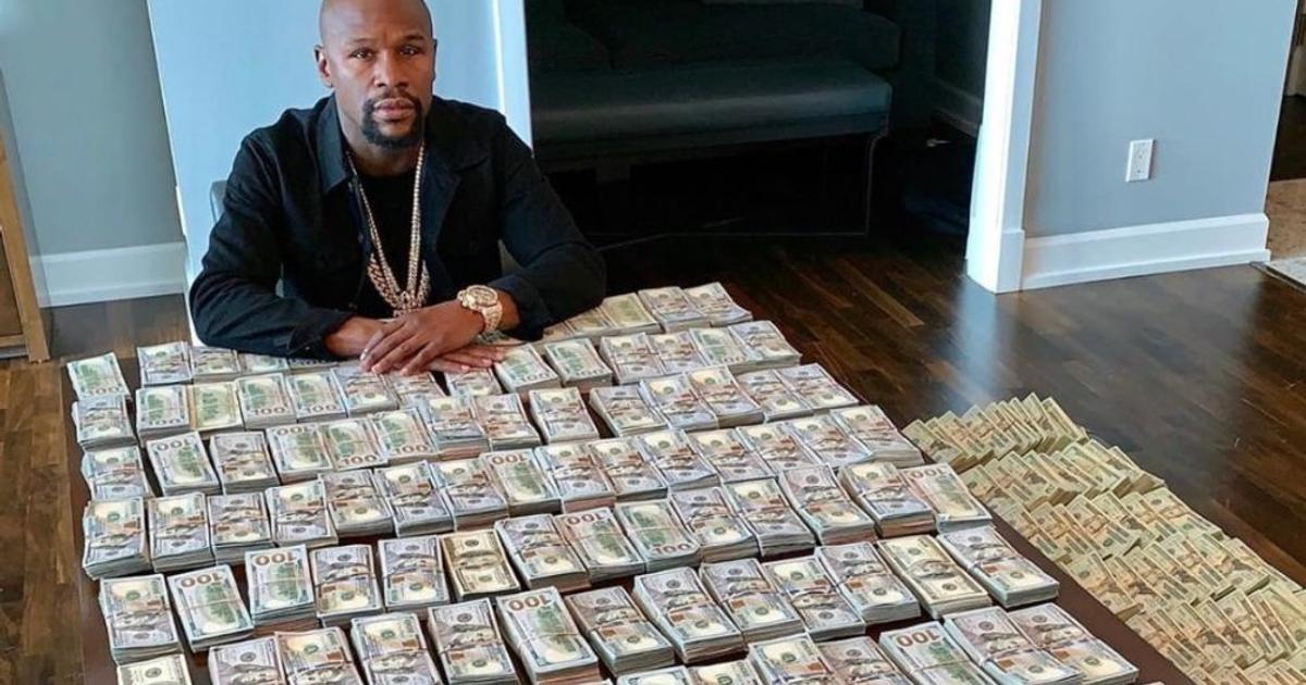Floyd Mayweather gasta una fortuna en su Rolls Royce | RÉCORD