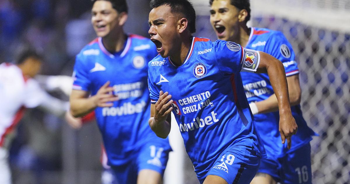 Cruz Azul vence a las Chivas y frena marca perfecta rojiblanca | RÉCORD