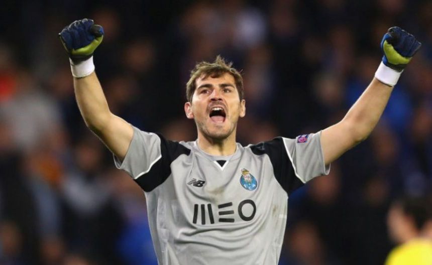 VIDEO: Iker Casillas 'cambió' a Cruz Azul por Pumas y cantó el Goya ...