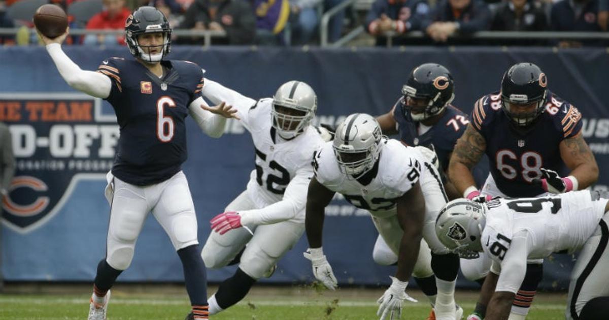 Raiders cae a manos de un Cutler inspirado | RÉCORD
