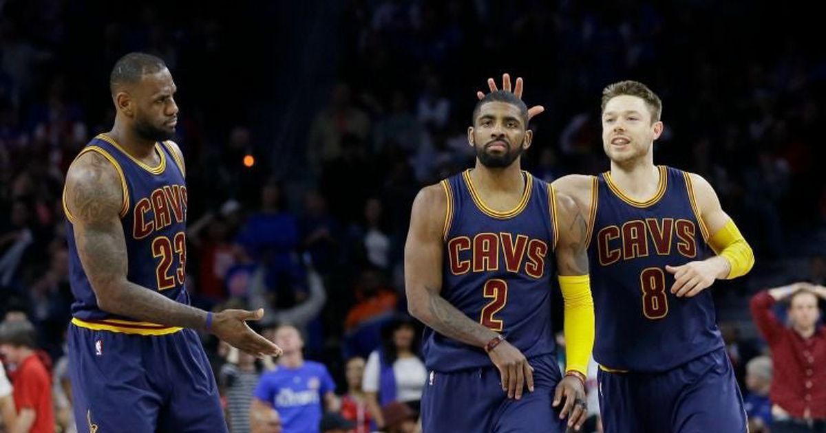 LeBron y Cavs barren la serie contra Detroit | RÉCORD