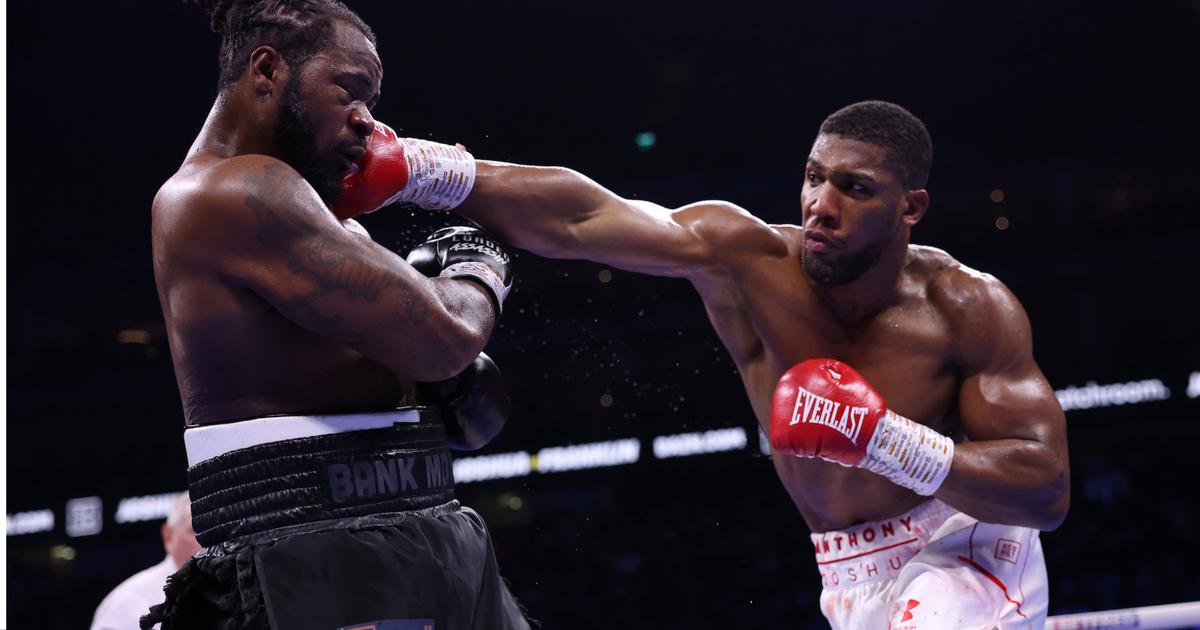 Nose-bleeding Anthony Joshua defeats Jermaine Franklin in 12 round ...