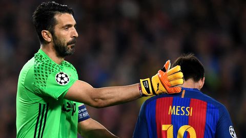 Lionel Messi snubs Chelsea legend, names World Cup winner as best ...