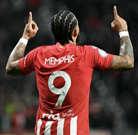 Memphis Depay 'reconciles' with his dad after previously claiming to ...