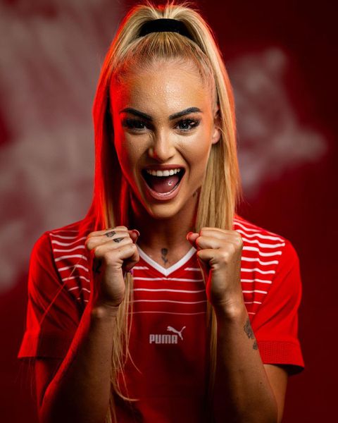Revealed Top 10 Most Beautiful Female Footballers At The Fifa Womens
