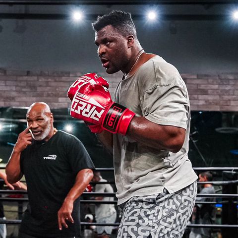 Francis Ngannou vs Anthony Joshua: Cameroon MMA star in Saudi Arabia ...