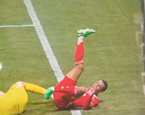 Reactions speak volumes: Davies stunned, players distraught, Donnarumma ...